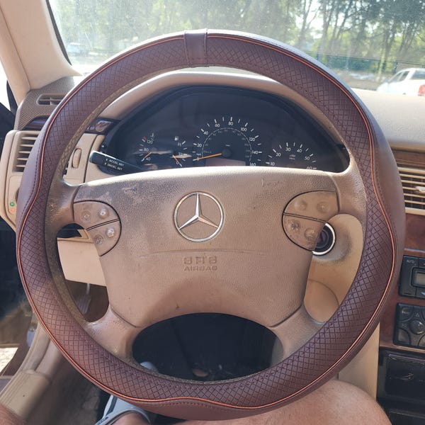 Retro Fashion Beige Brown Steering Wheel Cover,custom Text Four Seasons ...