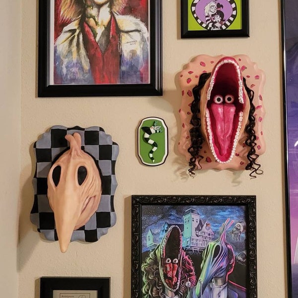 Beetlejuice Barbara and Adam Horror Resin Sculpture - Etsy