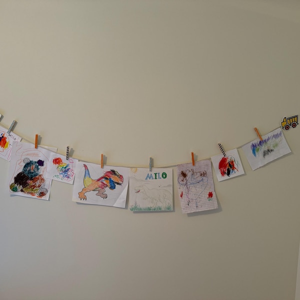 Rainbow Clothesline Photo Display, Clothespin Display, Photo Hanger ...