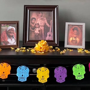 Coco Photo Ofrenda, Coco Altar Photos , Coco Movie, Coco Party, Coco ...