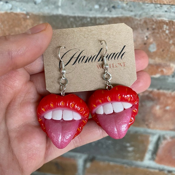 Black Red Gold Devil Lips Brooch, Creepy Brooch, Gothic Jewelry - Etsy