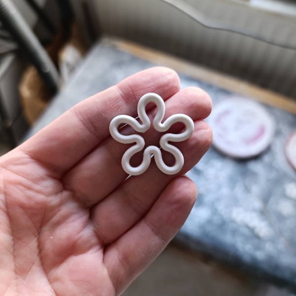 Flower Relief Mold, Detailed Flower Casting Mould, Blossom Pour Mould ...