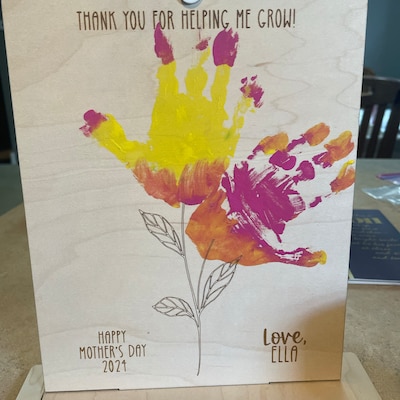 DIY Flower Handprint Art Gift for Mom Personalized Mother's Day Gift ...