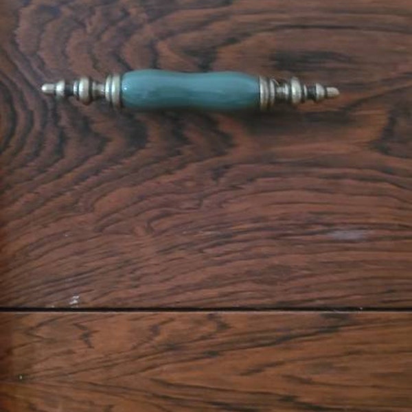 Classic Antique Bronze Cabinet Handles, Cabinet Hardware, Dresser Pulls ...