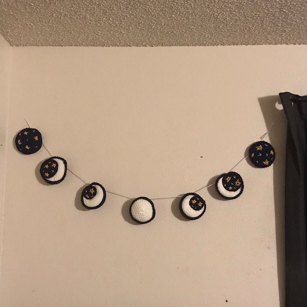 Moon Phases Garland Pattern - Etsy