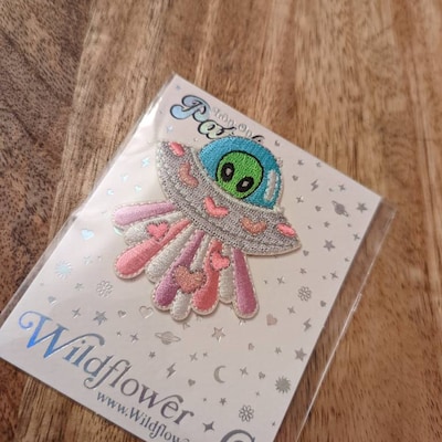 Love UFO Alien Patch Cute Space Patch Sparkly Pastel Pink Iron on ...