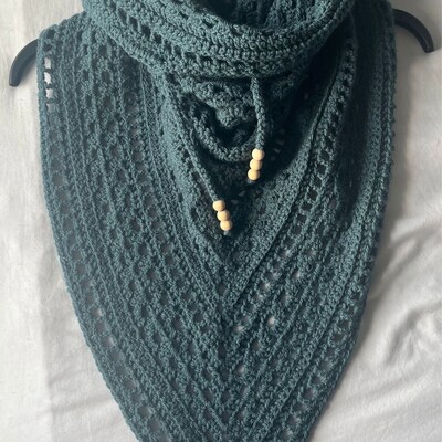 Keyhole Scarf KNIT PATTERN Beautiful Scarf Gift for Her Crochet Scarf ...