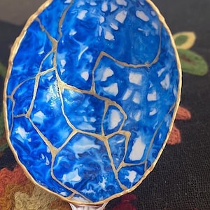 Kintsugi Egg Custom-created Gift of Encouragement Love - Etsy