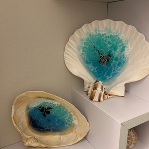 XXL Large Ocean Resin Clam Shell Ring Dish Hand Drawn Great | Etsy