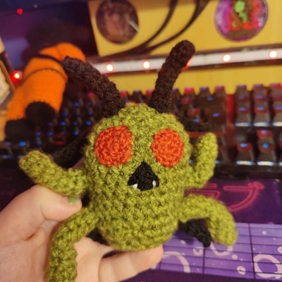 PATTERN Lethal Company Inspired Hoarding Bug Pattern DIGITAL ONLY ...