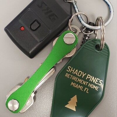 Shady Pines Dark Green Key Tag Golden Girls Keychain - Etsy