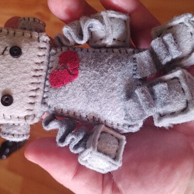 DIY Kit Felt Robot Make Your Own Robot Plush Includes Pattern and ...