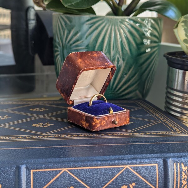 Antique Jewelry Display Boxes ｜vintage Clamshell Ring Presentation Box ...