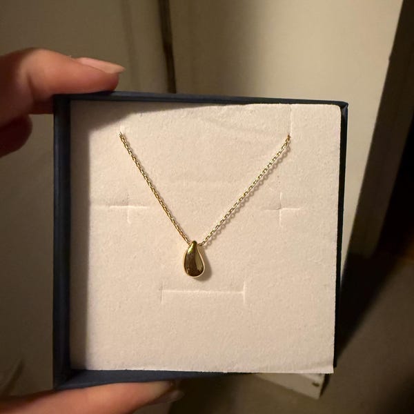 Water Drop Necklace, Gold Minimalist Pendant Necklace, Small Gold ...