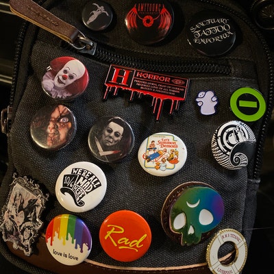 Halloween Horror Enamel Pin Slasher Movie - Etsy