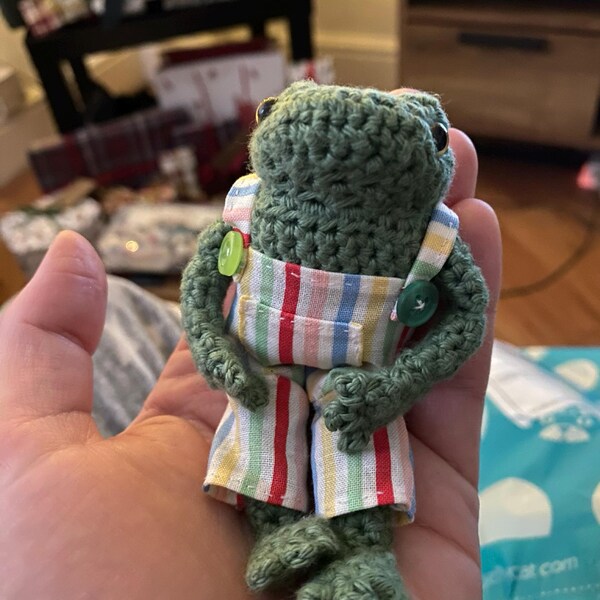 Cute Frog Crochet Pattern PDF, Amigurumi Frog Crochet Pattern, Tiny ...