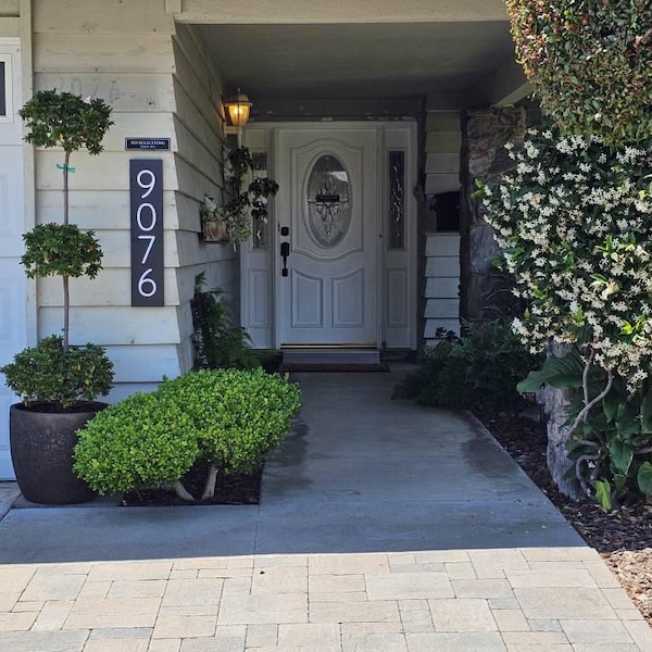 Modern House Numbers Available in Vertical and Horizontal Directions ...