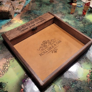 Custom Dungeon Master Screen Wooden RPG Screen Gift Table Top Games ...