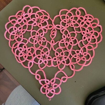 Doily coral Reef PDF Original Shuttle Tatting Pattern by Renulek ...