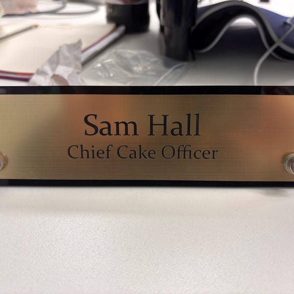 Office Desk Sign Personalised Name Plate Holder Desk Plaque With Gold ...