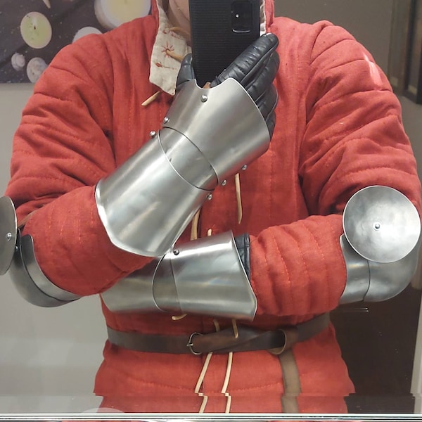 Hand Forged SCA Lion Head Shoulder Spaulder Pauldron Roman Gladiator ...