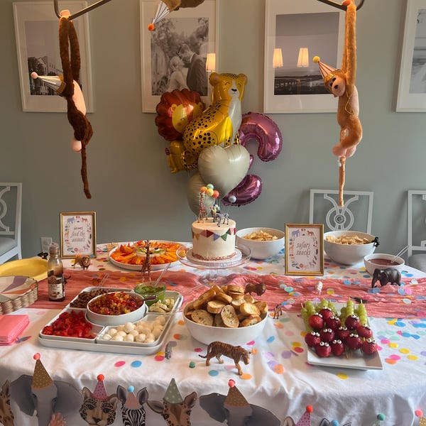 24 Peter Rabbit Party Picks Canape Flags, Peter Rabbit Cake Decor ...