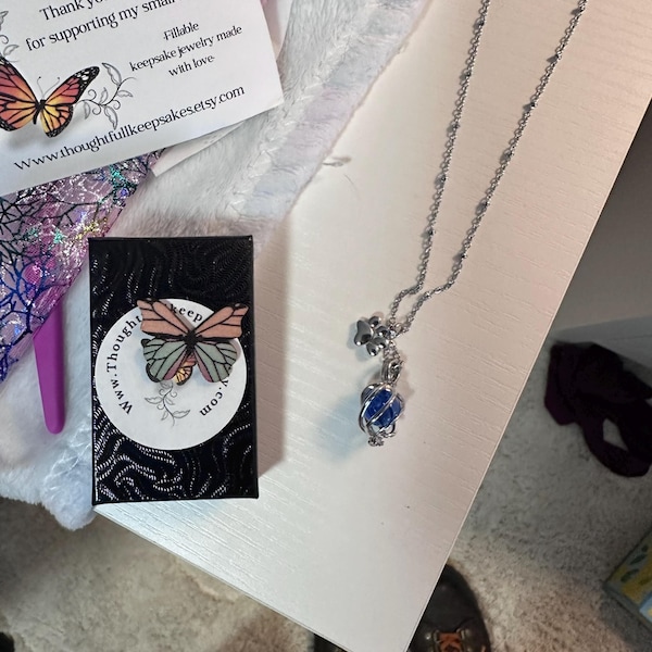 Aurora Borealis Locket Pendant | Pretty Keepsake Jewelry Gifts for Any ...