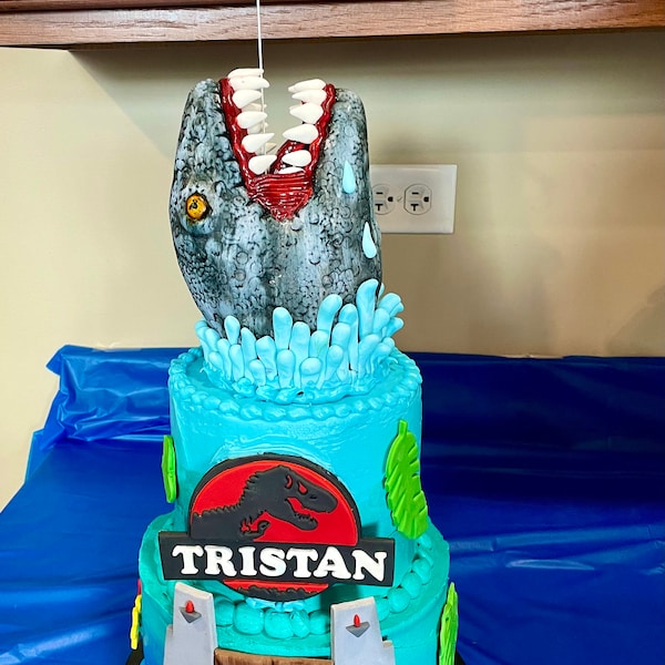 Mosasaurus Inspired Fondant Cake Topper - Etsy