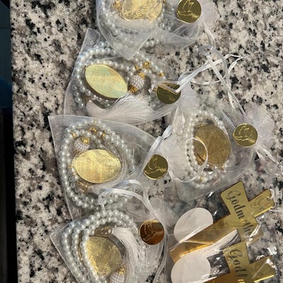 Christening Guest Favors, Personalized Mini Wooden Rosary Favor Baptism ...