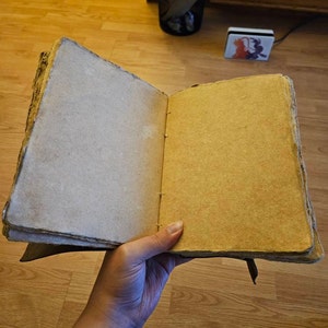 Professional Black Handmade Leather Journal Unruled A5 Strap With Lock ...