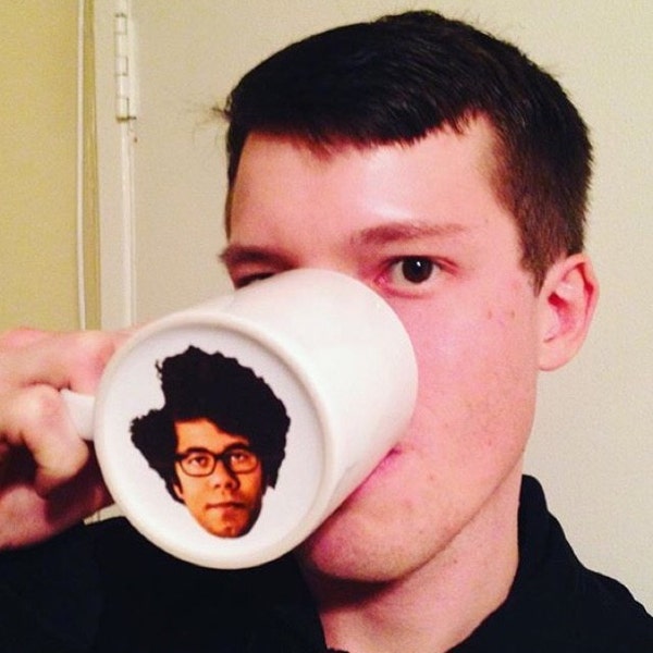 The IT Crowd Mug/cup Maurice Moss Richard Ayoade Face Geek Nerd ...