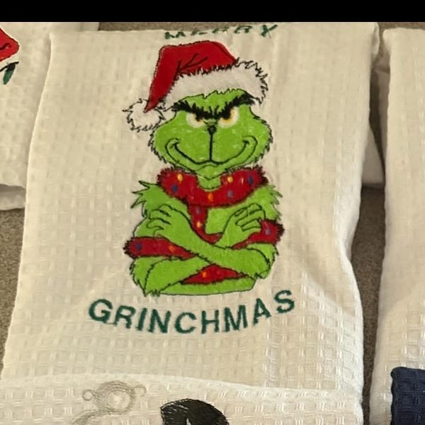 Grinch Machine Embroidery Design - 2 Sizes, Disney Character Design ...