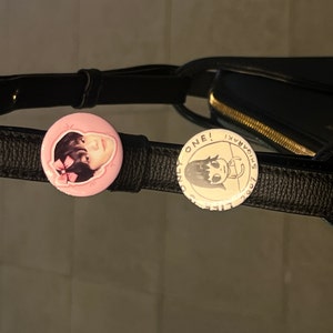 Le Sserafim I Love My Girlfriend Buttons - Etsy