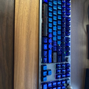 Individual Artisan Keycap Storage Display Case - Etsy