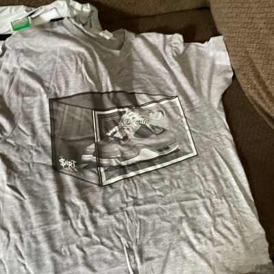 Sneakerhead Badge Sneaker Tee Casual Unisex Cotton Sneaker T-shirt to ...