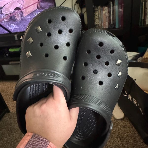 Make Your Own Shoe Charm | Black Charm Buttons | Diy Charms for Your ...