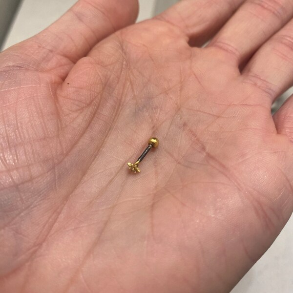 18g Dainty Starburst Piercing (single), Screw Ball End Piercing, 925 ...