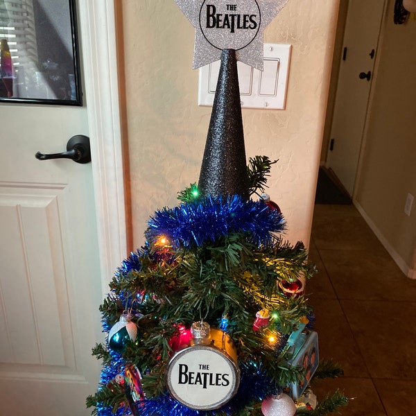 CUSTOM Tree Topper on Black Glitter Base - Etsy