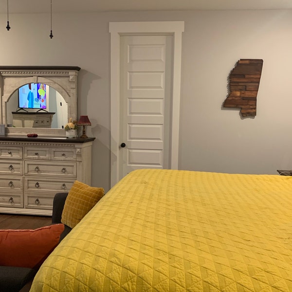 Mississippi Rustic Wood State Cut Out, Wooden Mississippi State Outline ...