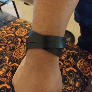 Leather Keychain, Leather Key Holder, Triangle Key Fob, Small Coin ...