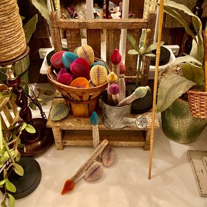 One Mini Book Flower & Vaseteacher's Giftmother's Day Giftdorm ...