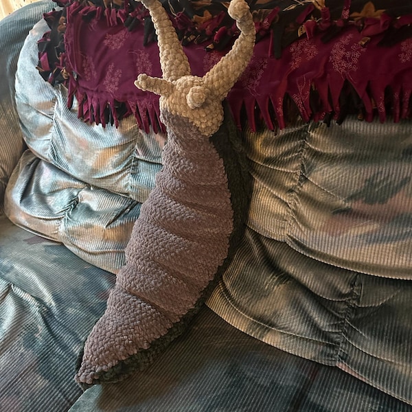 PDF Giant Weighted Earthworm Pattern - Etsy