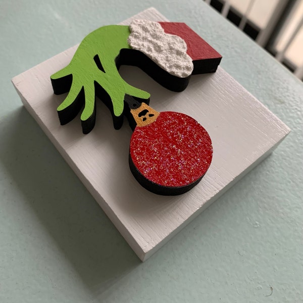 Grinch Hand-christmas Bulb Shape | Multiple Sizes | Laser Cut Shapes ...