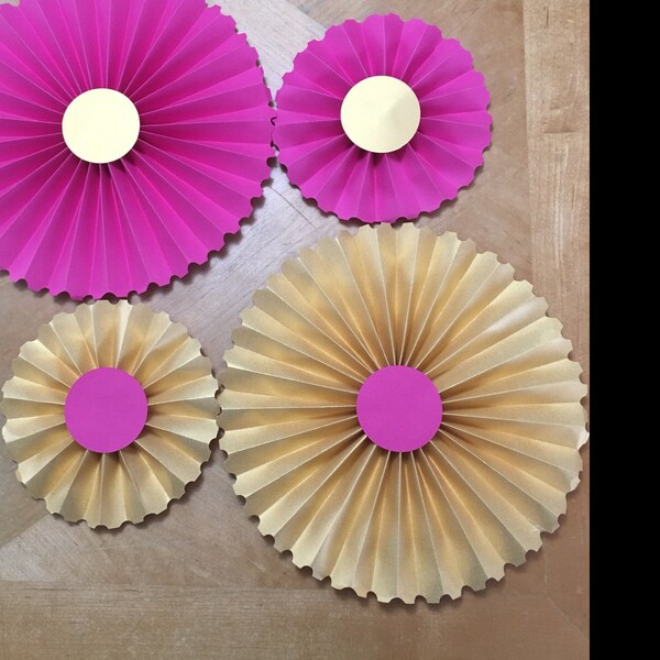 Pom Pom Paper Flower Center, SVG File, Flower Center Pattern, DIY Paper ...