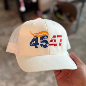 Very Demure Visor, Very Mindful, Classy Cutesy Girls Sun Visor, Demure ...