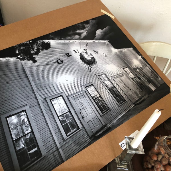 Robert Earl Keen's Collings Guitar (color Matte Print) - Etsy