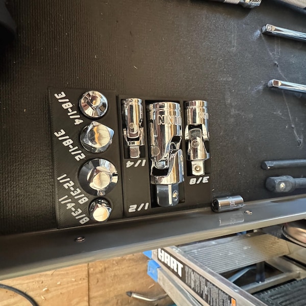 CRAFTSMAN TOOLS Toolbox Emblem Badge Fridge or Toolbox Magnet Badge ...