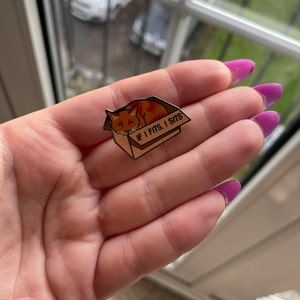 If I Fits I Sits Ginger Cat Pin Badge Hard Enamel Nickel-free Brooch ...