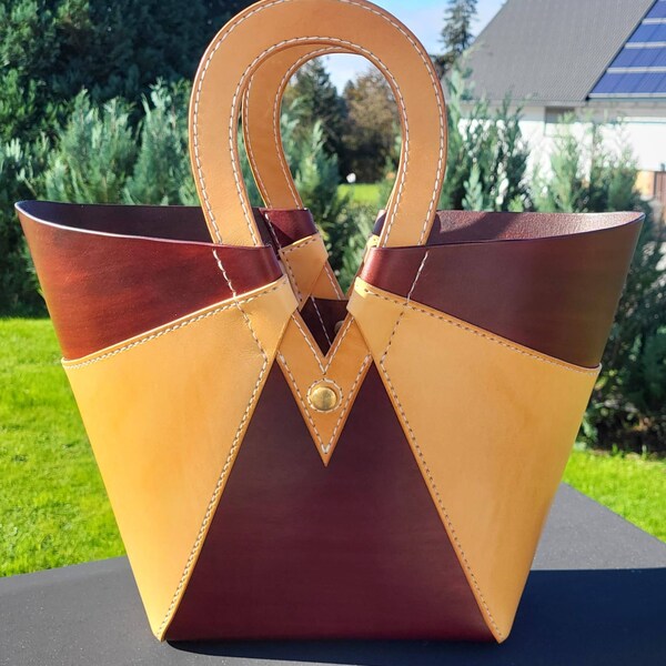 Leather Tote Pattern PDF - the Lizzie Bag - by Leatherhubpatterns - Etsy