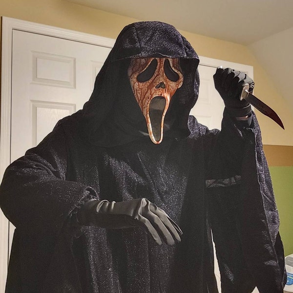 Ghost Face Mask Scream Movie Mask Painted With World's Most Realistic ...